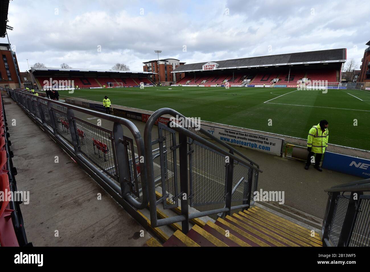 Brisbane road stadium hi-res stock photography and images - Alamy