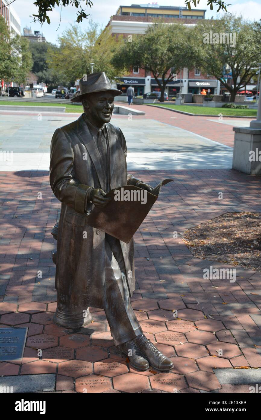 Johnny Mercer Statue High Resolution Stock Photography and Images - Alamy
