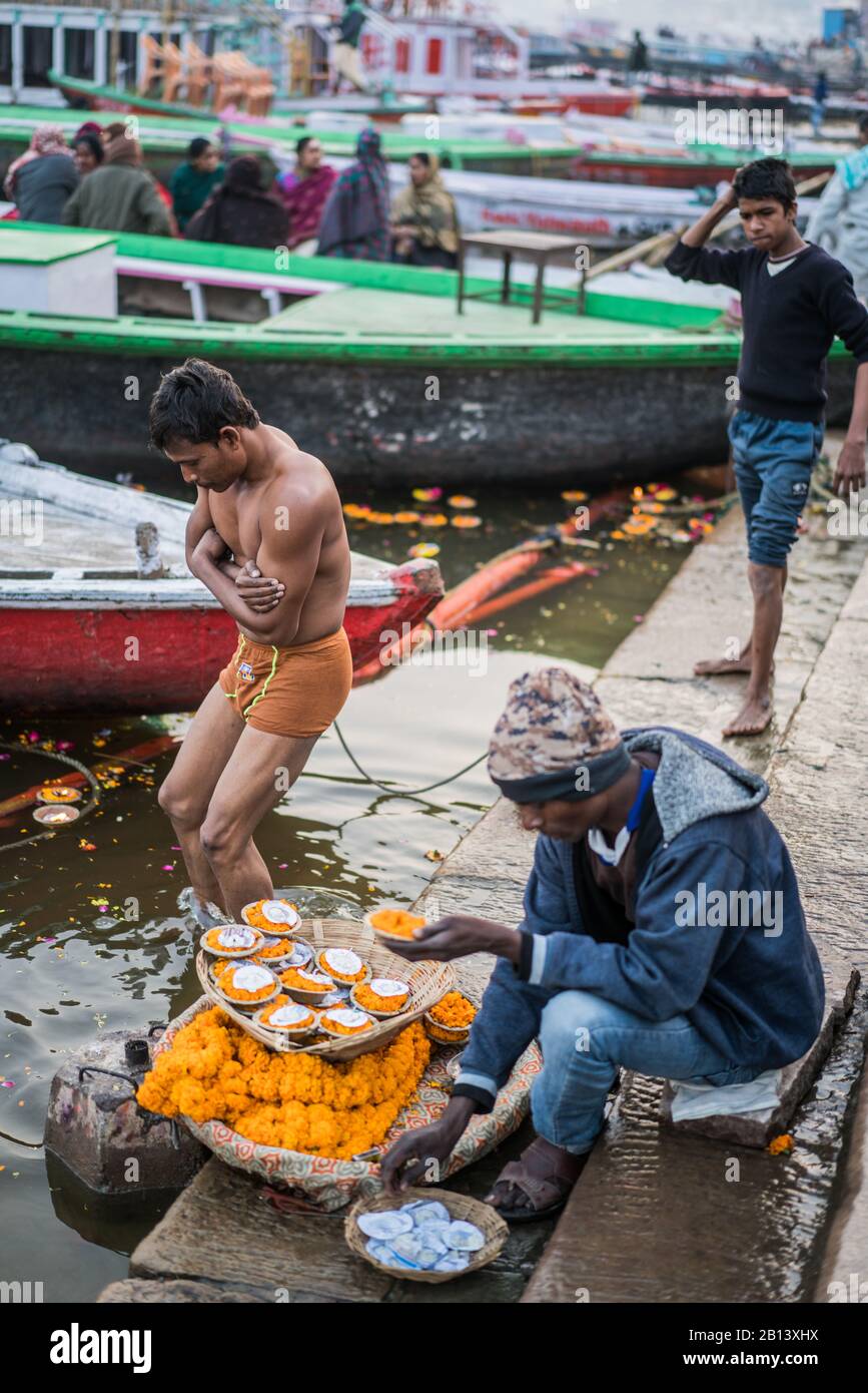 Pilgrims on the bank of the river Ganga, Varanasi, India, Asia Stock ...