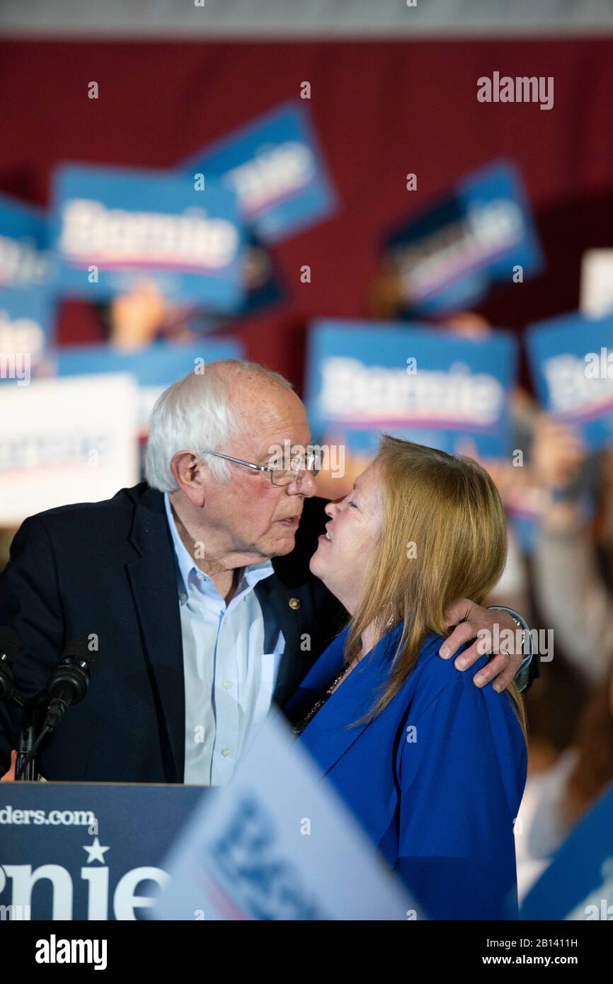Presidential kiss hi-res stock photography and images - Alamy