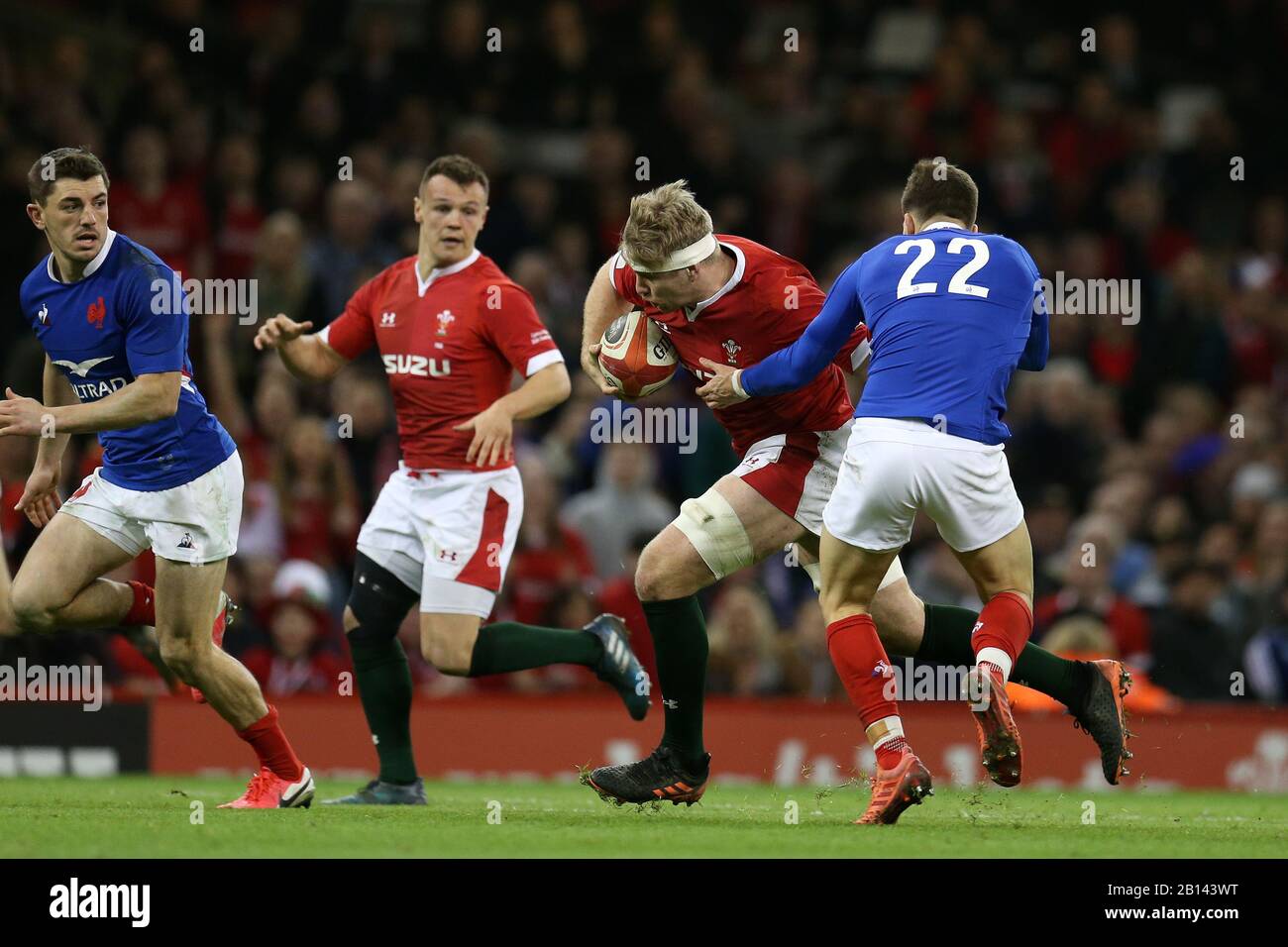 Cardiff, UK. 22nd Feb, 2020. Aaron Wainwright of Wales (c) makes a ...