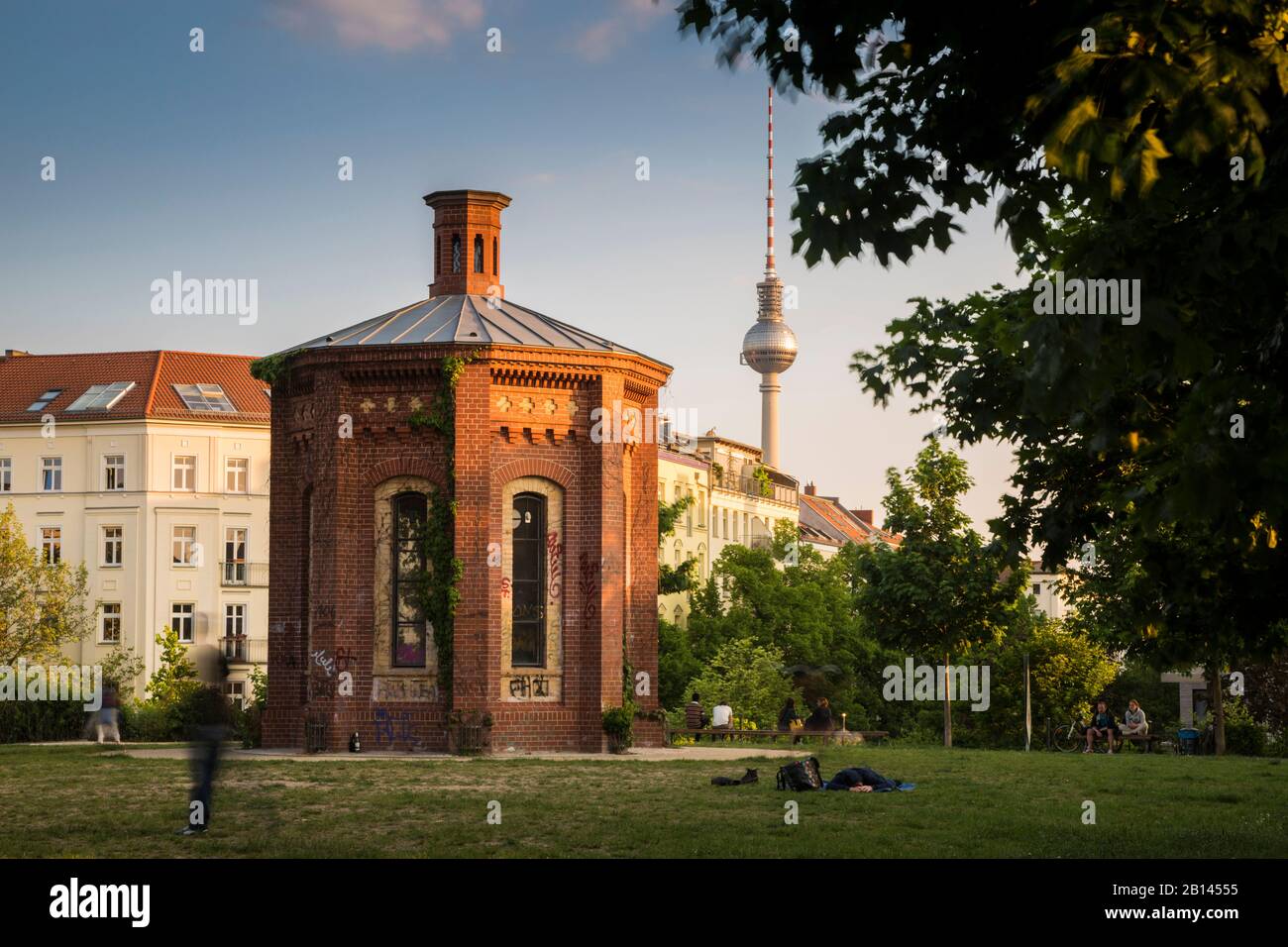 Water Tower Square, Prenzlauer Berg, Berlin Stock Photo - Alamy