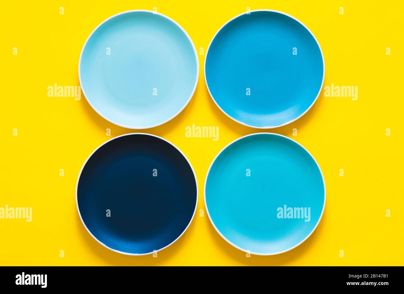 Yellow blue combination hi-res stock photography and images - Alamy