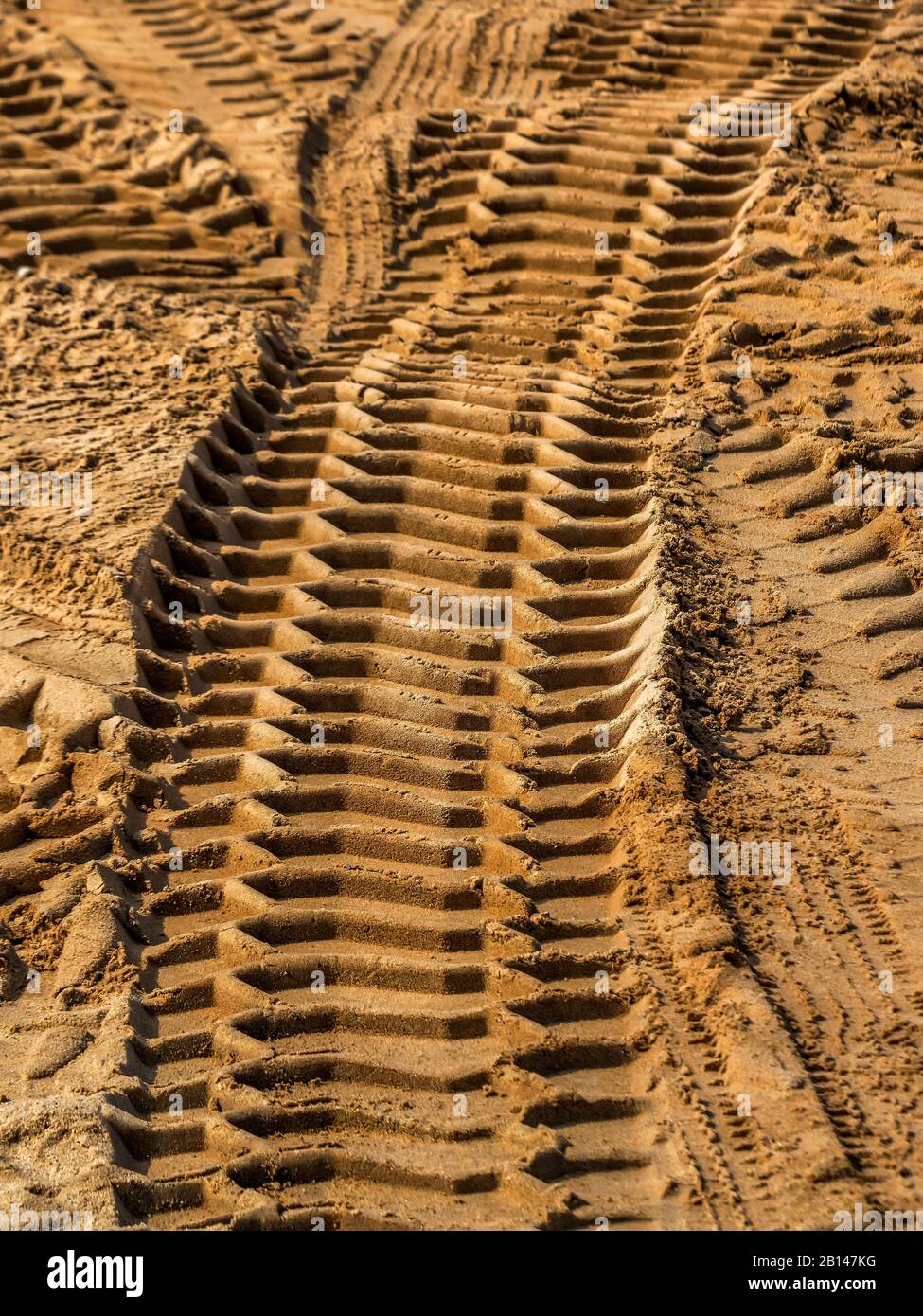 Tire marks hi-res stock photography and images - Alamy