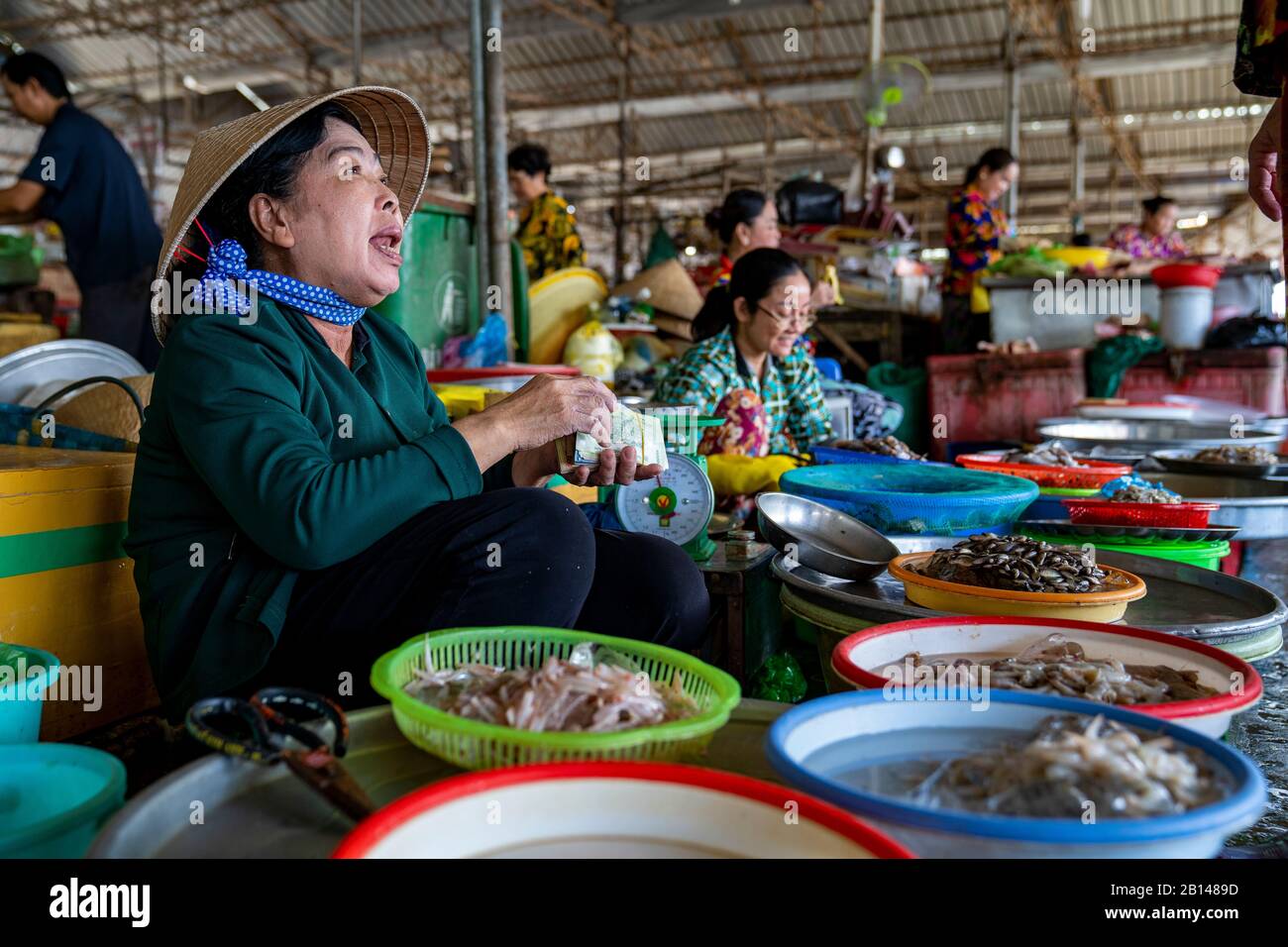 Weekly market hi-res stock photography and images - Alamy