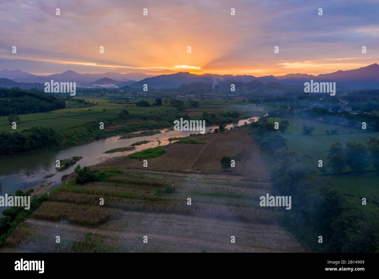 Tea sunset hi-res stock photography and images - Alamy
