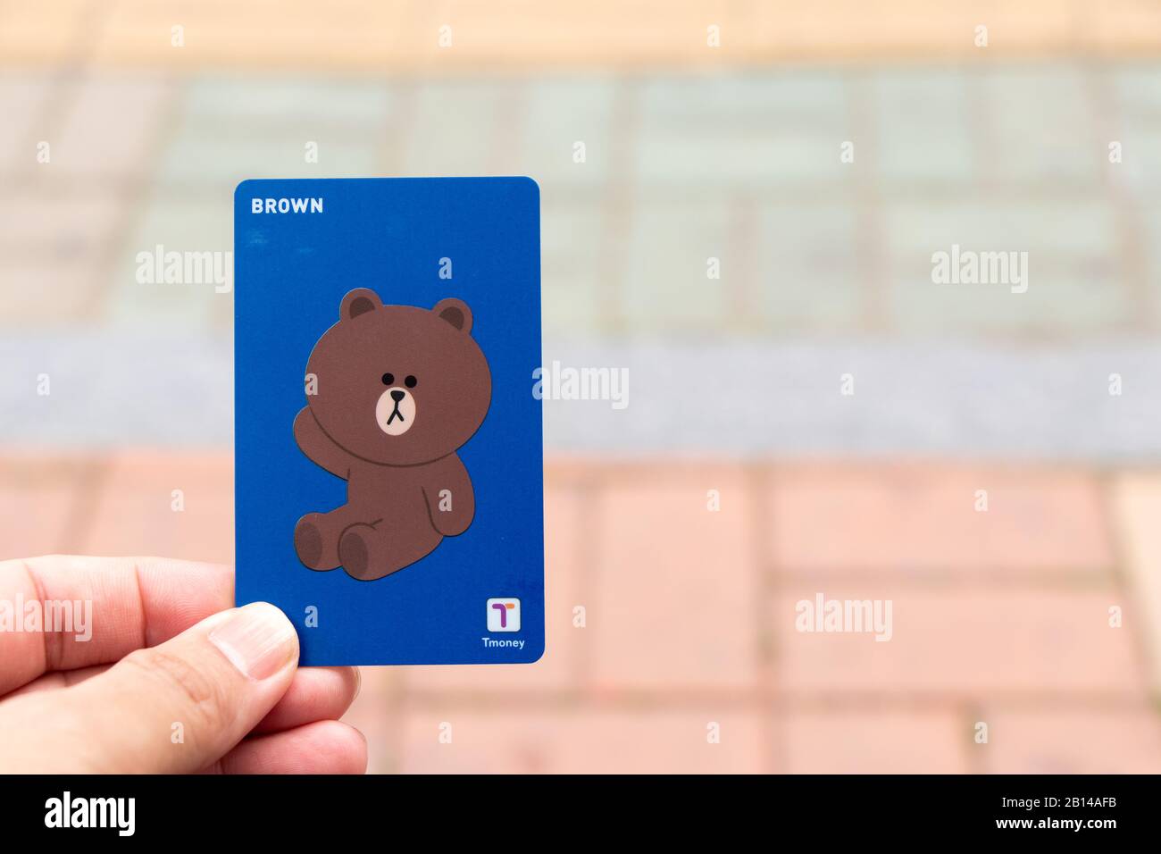 Seoul, South Korea- Oct 23, 2019 : Traveller hand hold t money card ...