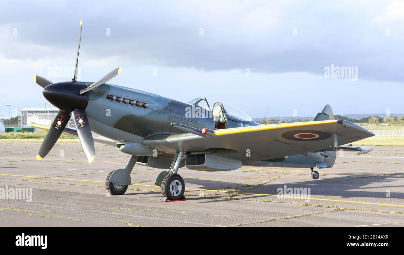 Spitfire on the ground at Solent Airport Stock Photo - Alamy
