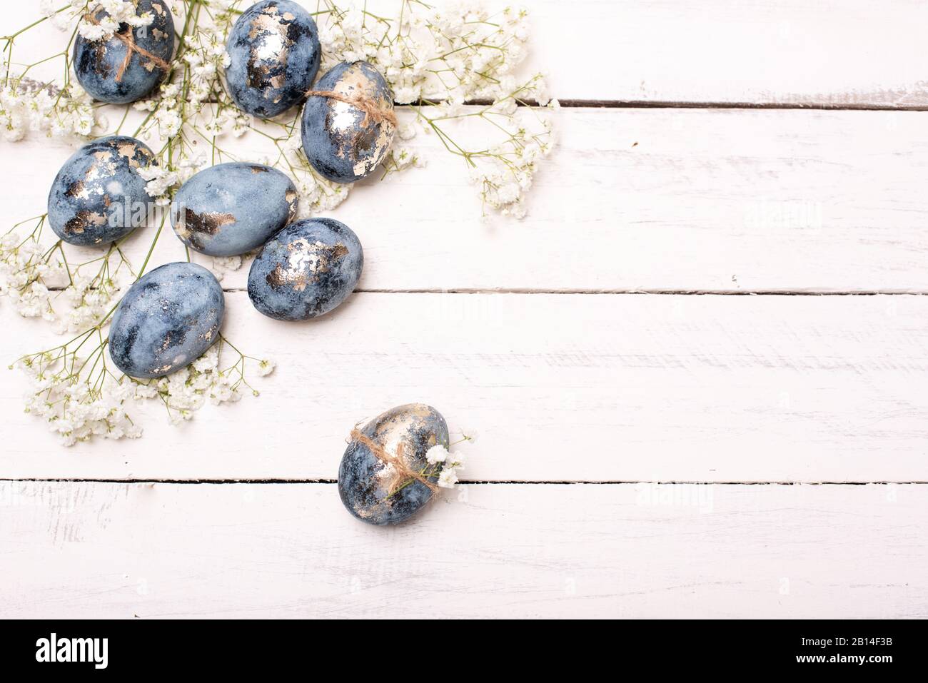 Frame background with robin blue eggs eggs with copy space for text ...