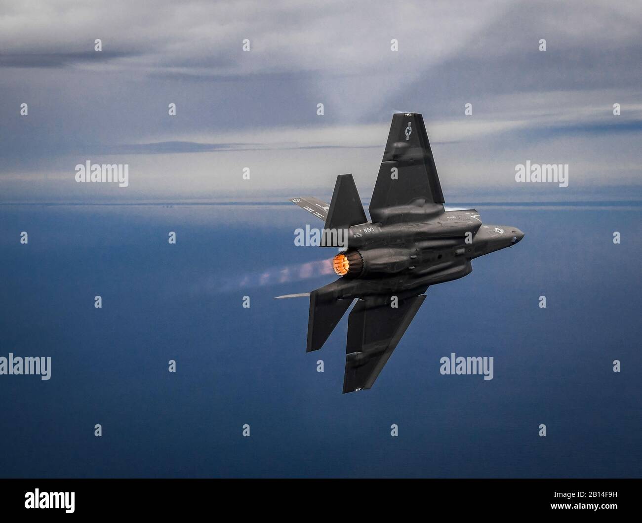147 fighter wing hi-res stock photography and images - Alamy