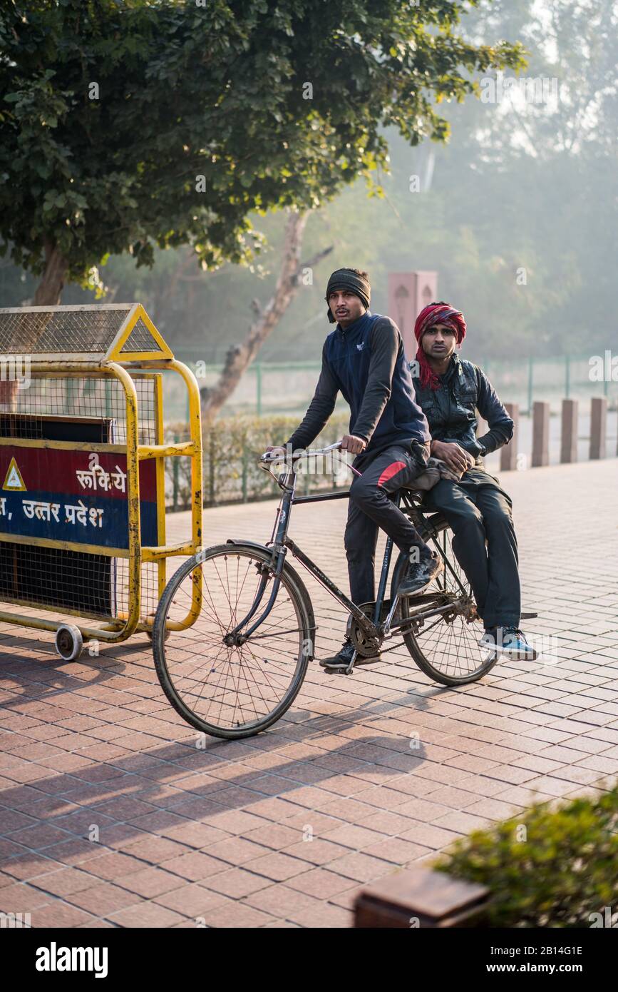 Poeople person hi-res stock photography and images - Alamy