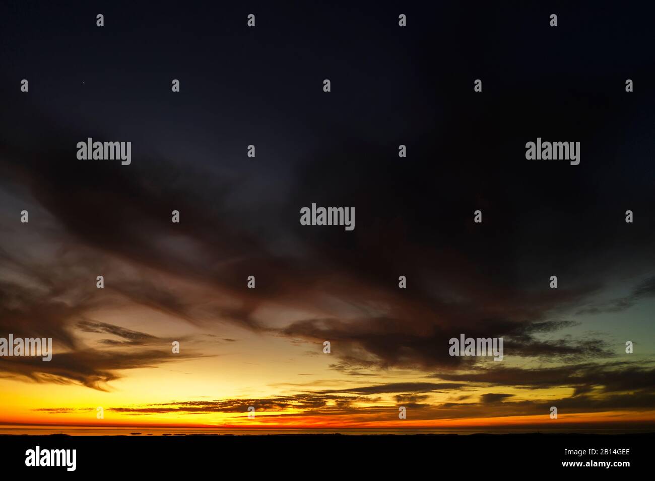 Beautiful amazing aerial panorama hi-res stock photography and images ...