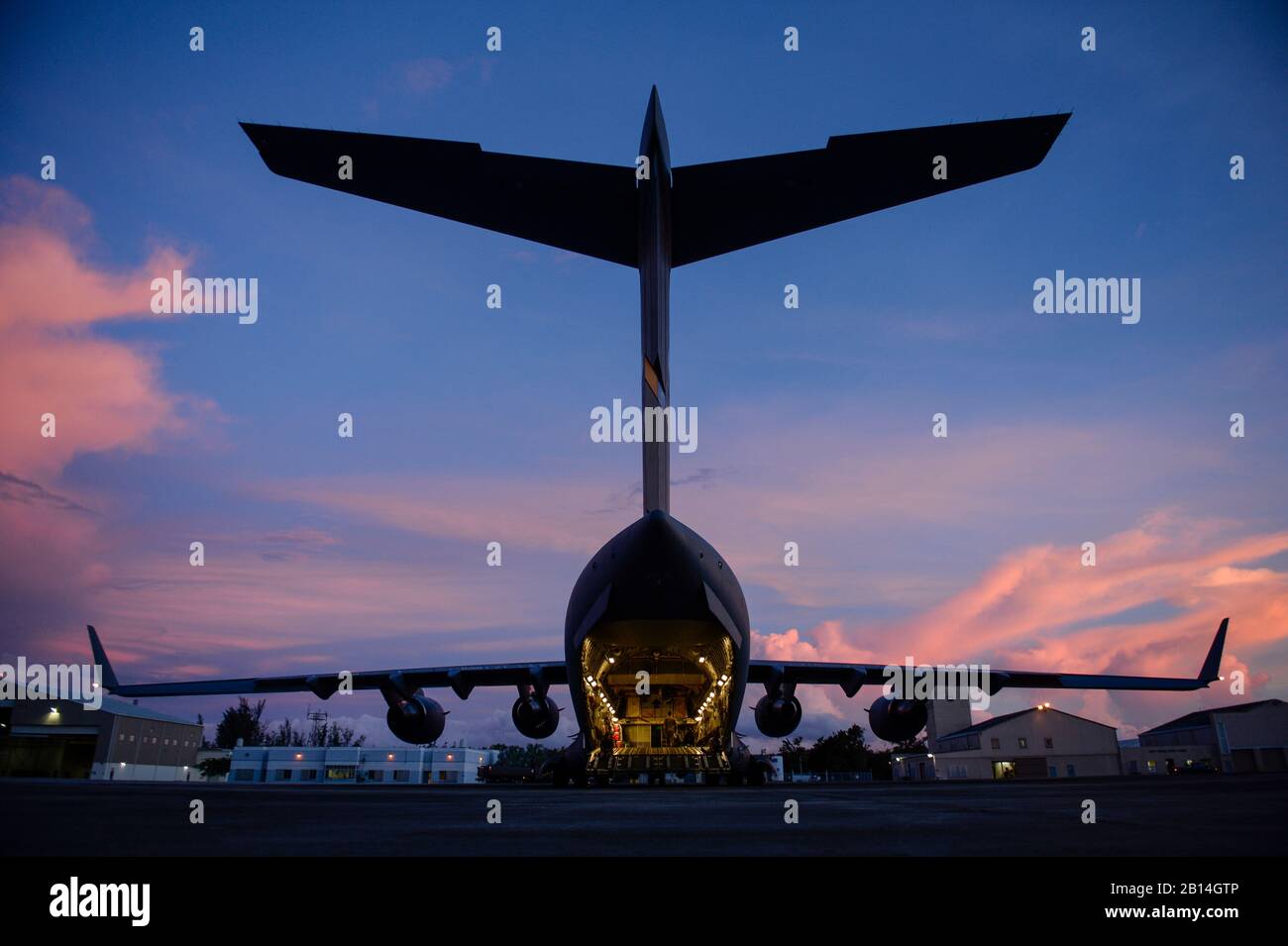 Charleston air force base hi-res stock photography and images - Alamy