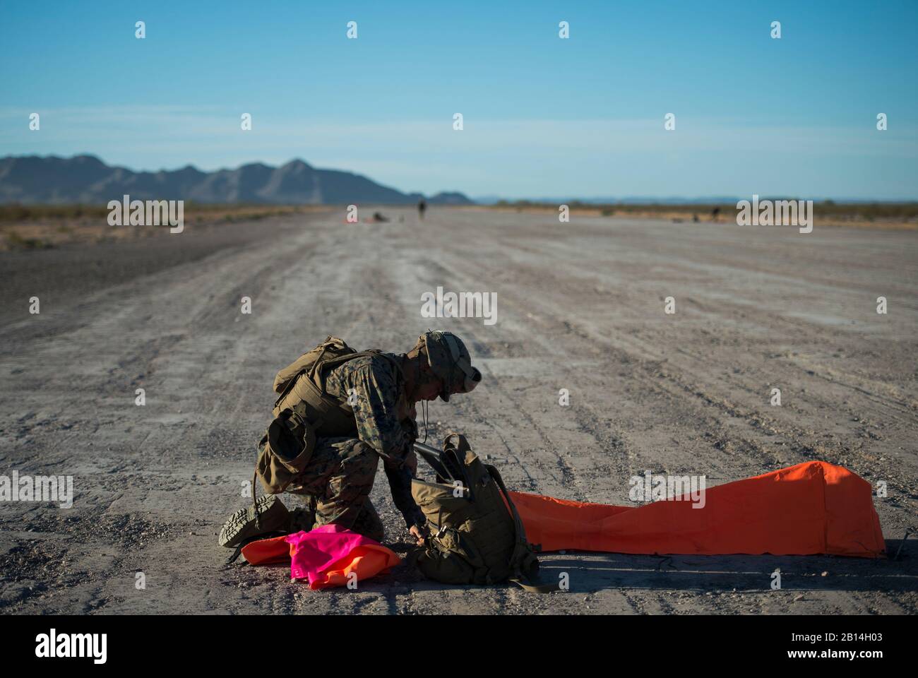 Marine mobile training team hi-res stock photography and images - Alamy