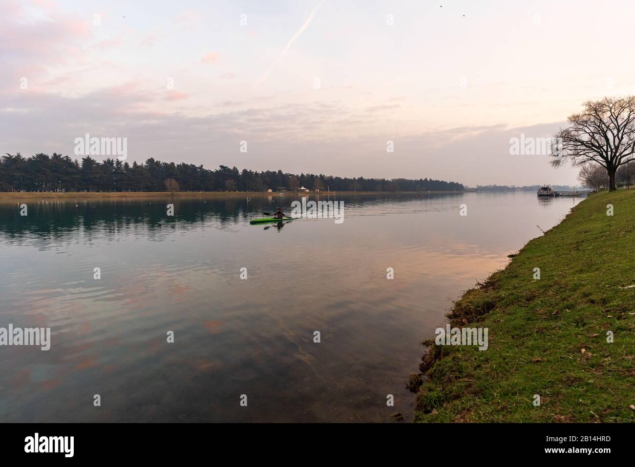 Idroscalo hi-res stock photography and images - Alamy