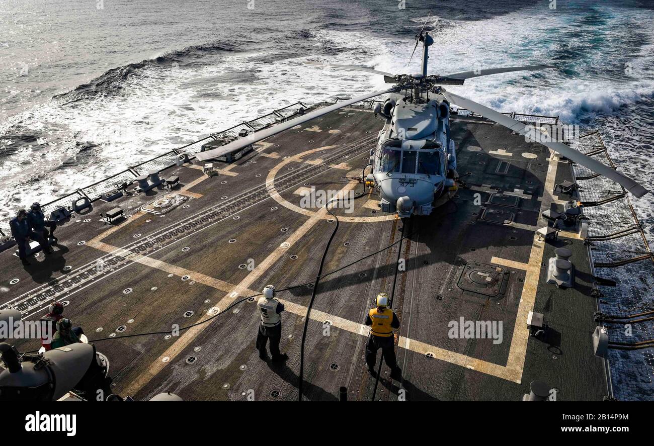Uss oscar austin ddg 79 hi-res stock photography and images - Alamy