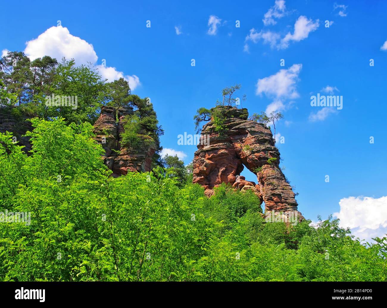 Schillerfelsen rock in Dahn Rockland, Germany Stock Photo - Alamy