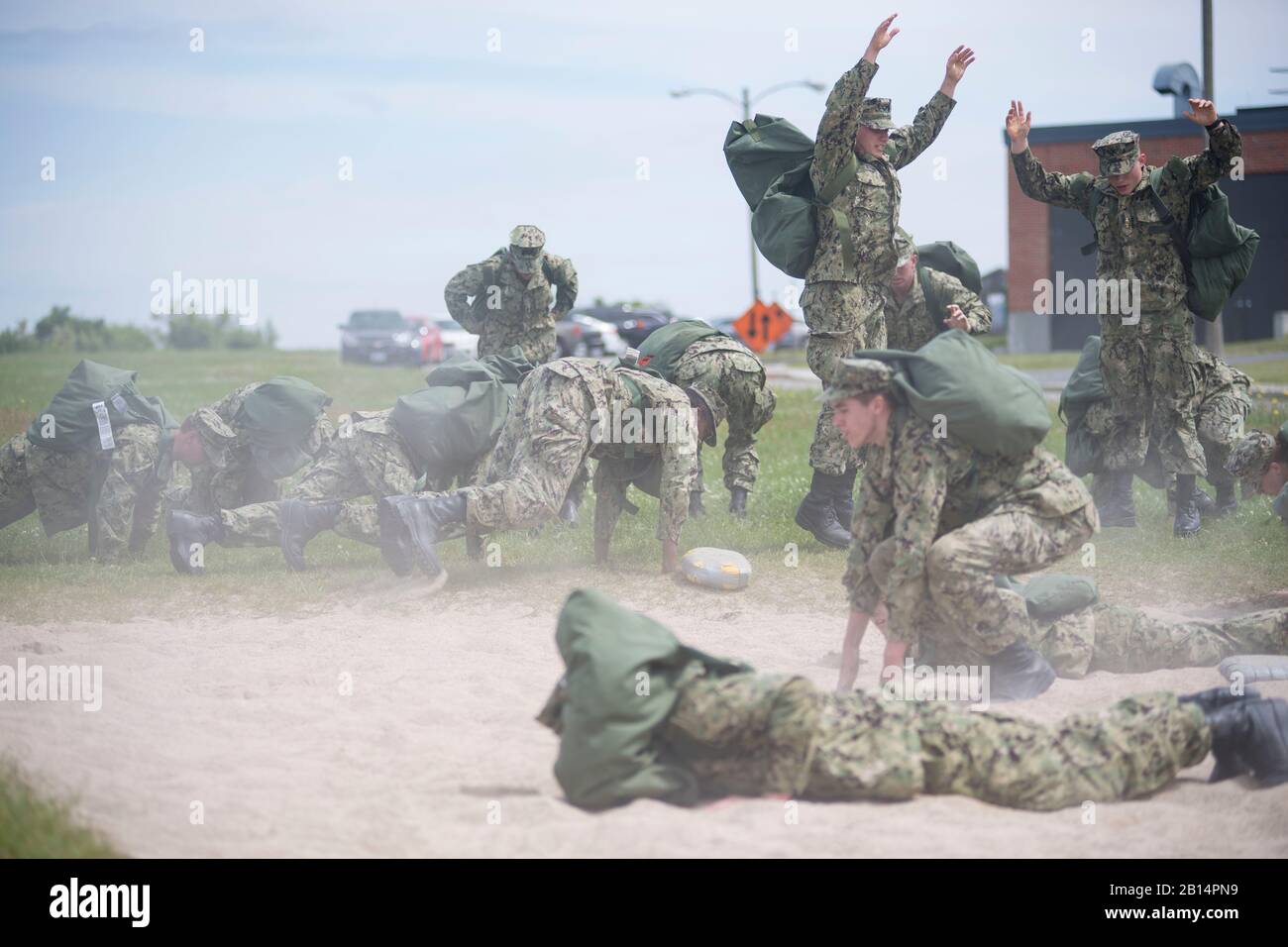 Burpees hi-res stock photography and images - Alamy