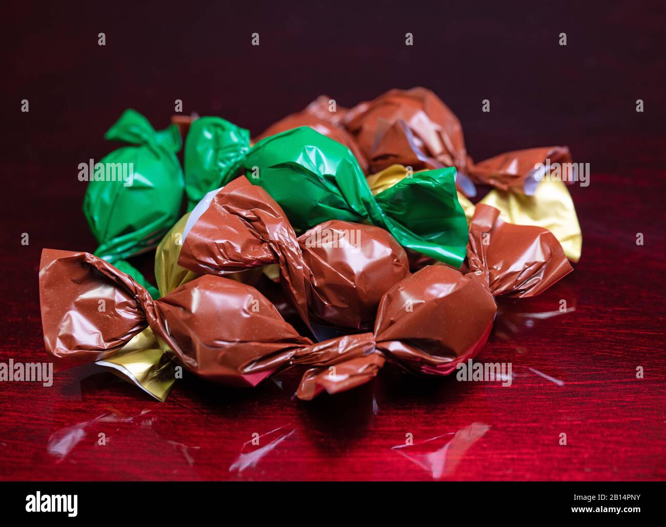 Foil wrapped chocolates hi-res stock photography and images - Alamy