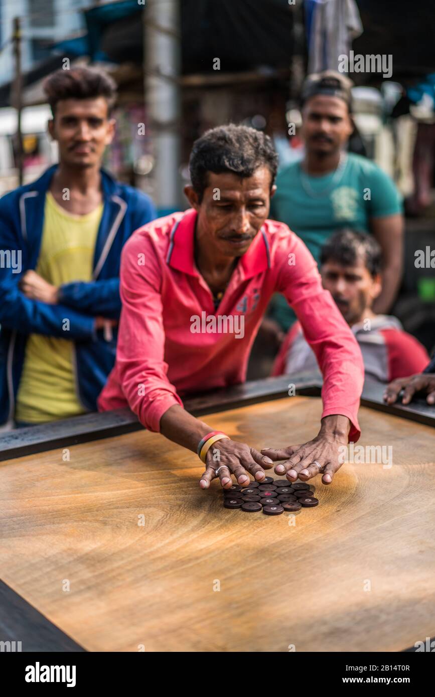 Traditional indian board game hi-res stock photography and images - Alamy