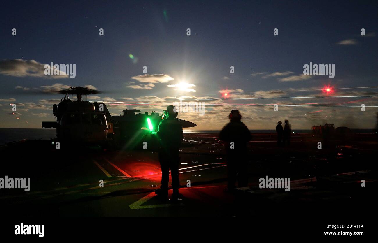 Helicopter sea combat squadron 28 hsc 28 hi-res stock photography and ...