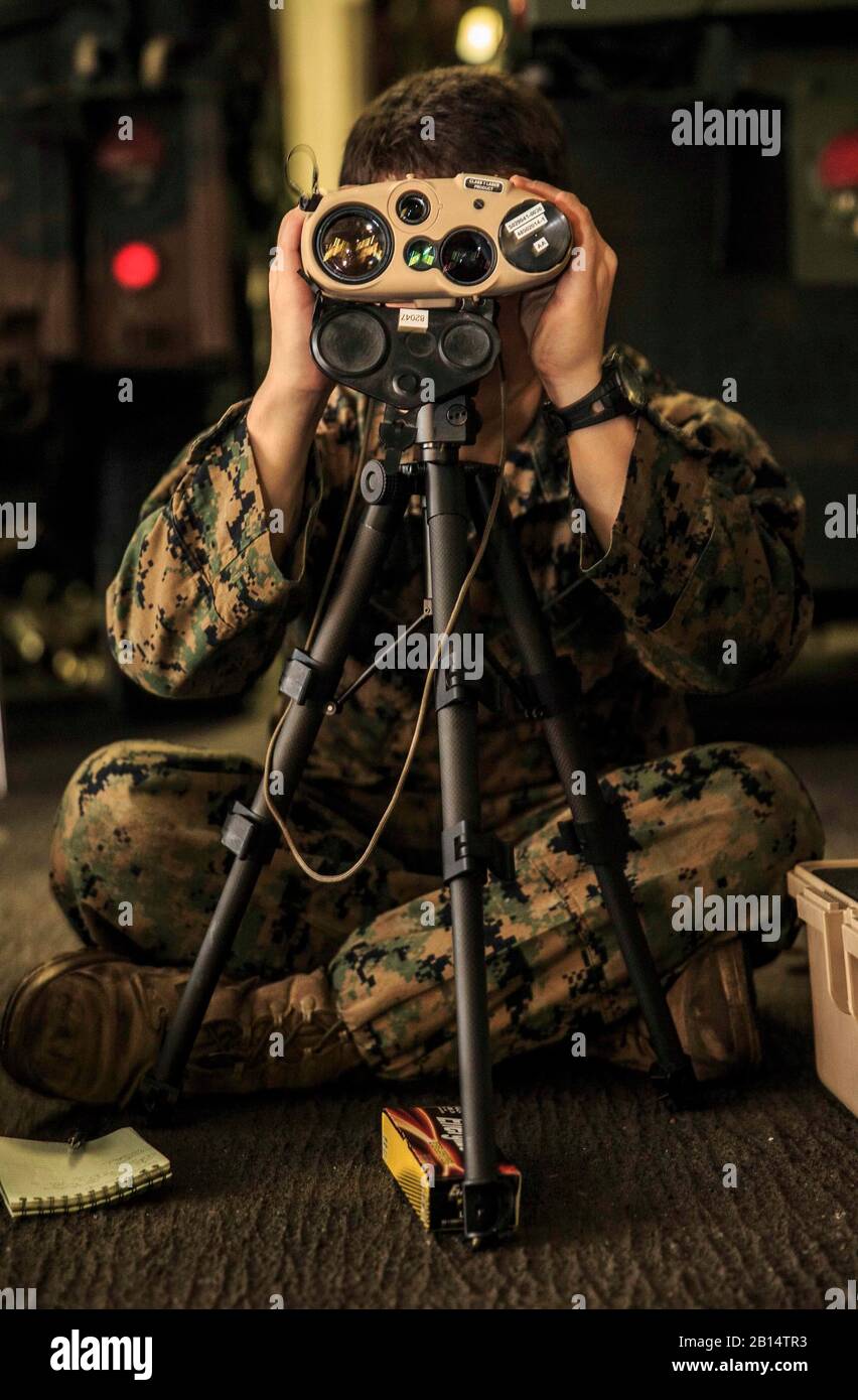 U s marine corps flag symbol hi-res stock photography and images - Alamy