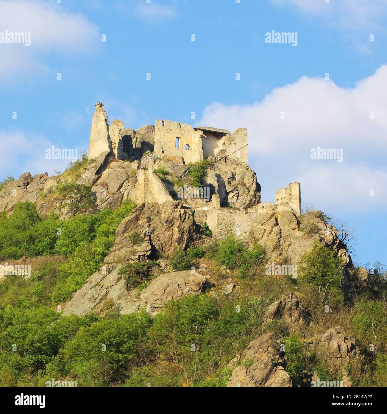 Burgruine durnstein hi-res stock photography and images - Alamy
