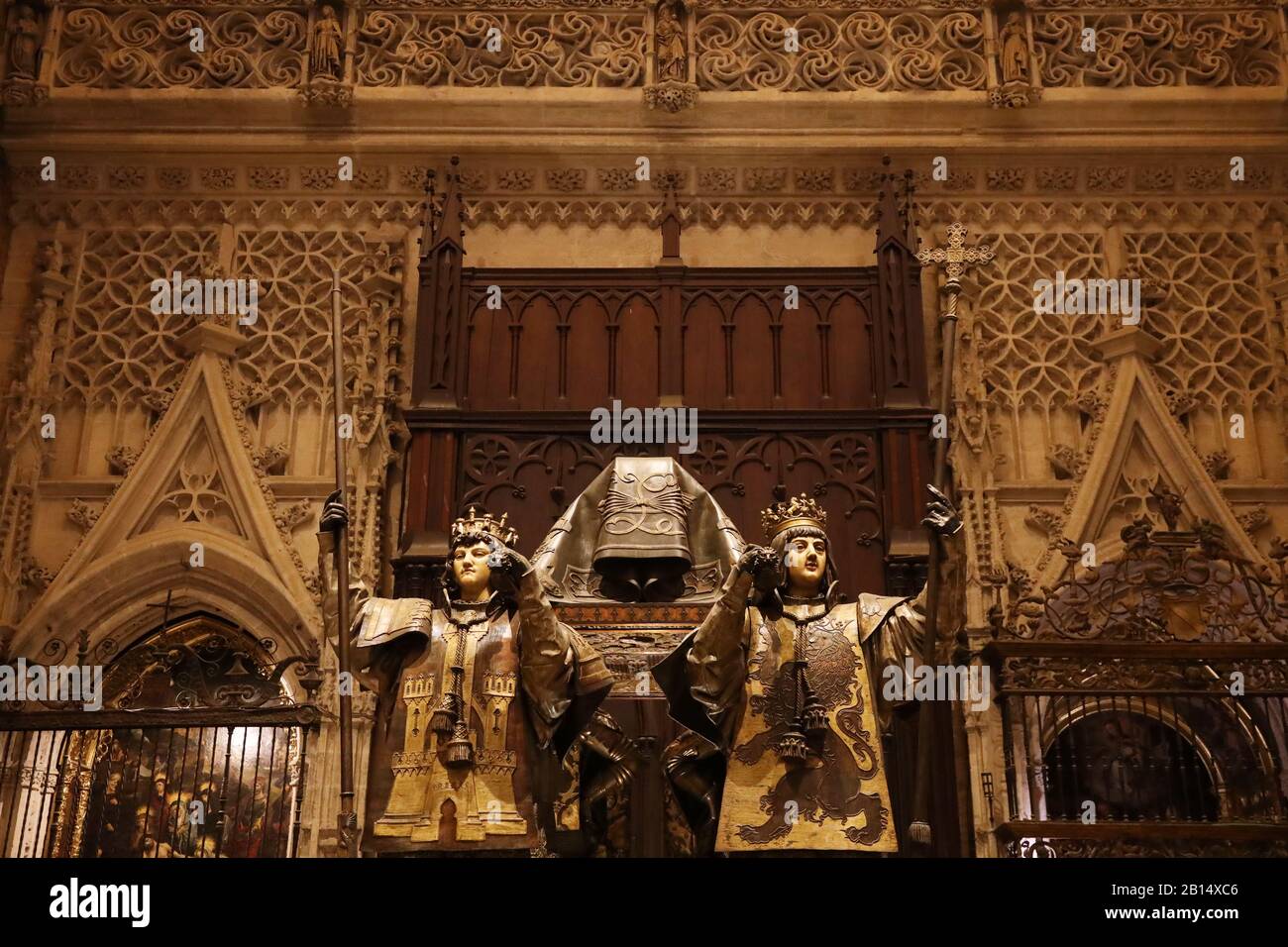 Grave of Christopher Columbus in Seville Cathedral Stock Photo - Alamy