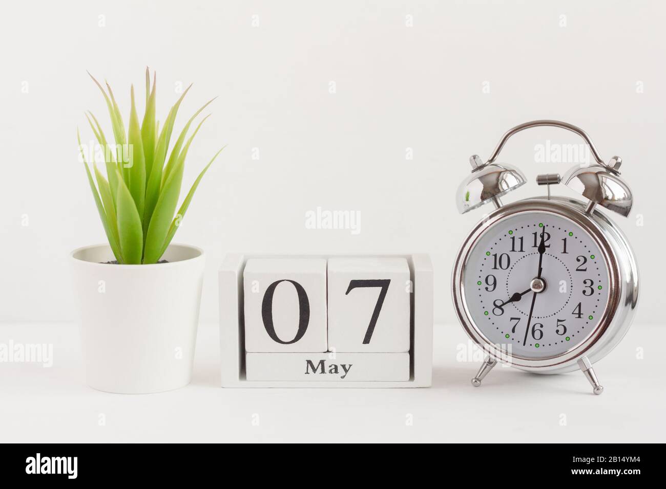 May 7. Day of the last spring month, calendar on a white background ...