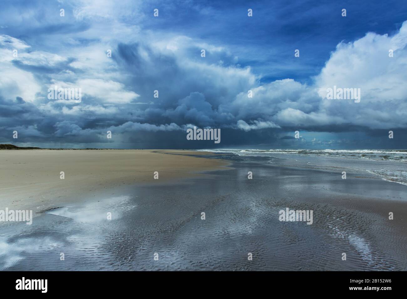 rain clouds over the North Sea, Netherlands, Frisia, Vlieland Stock ...
