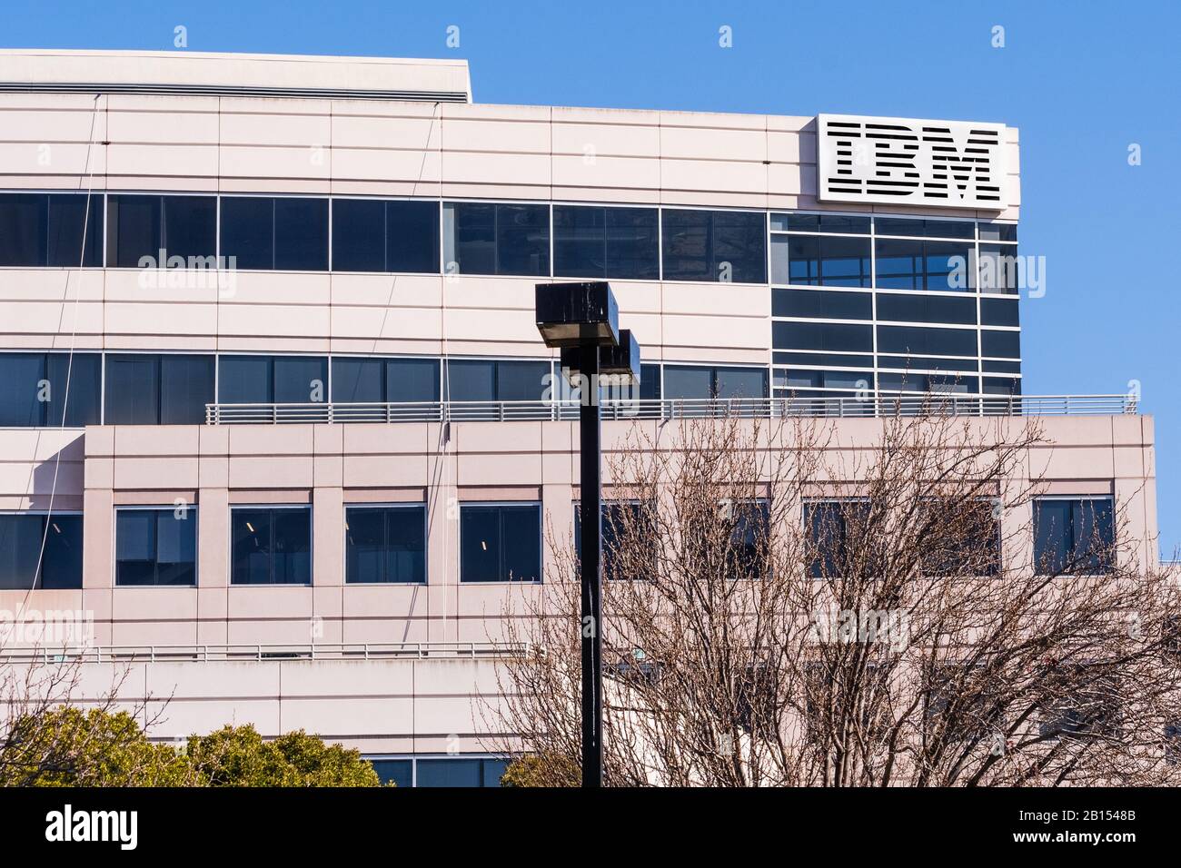 Ibm corporation innovation center hi-res stock photography and images ...