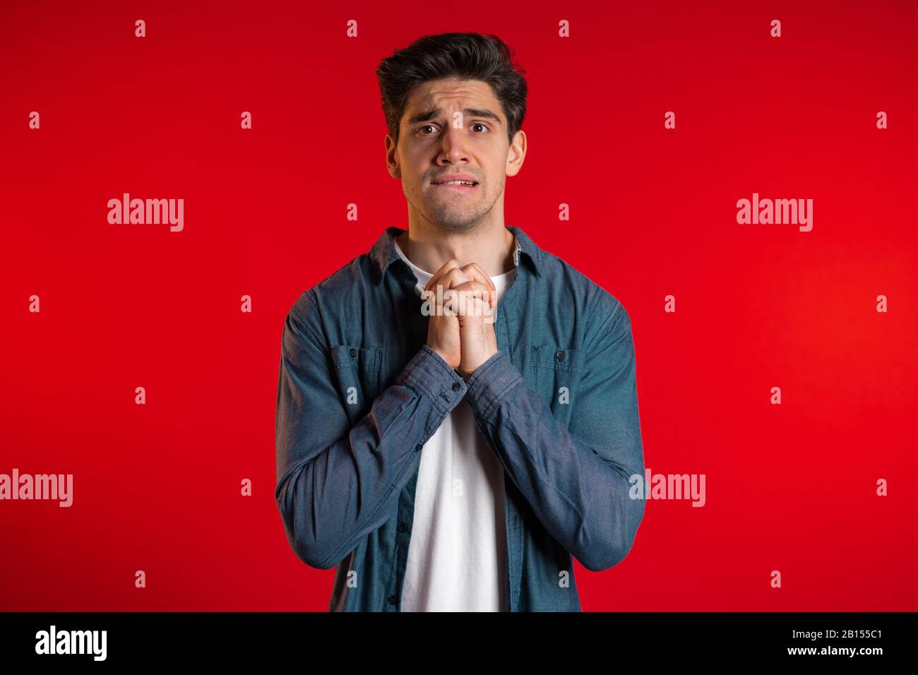 Praying for someone hi-res stock photography and images - Alamy