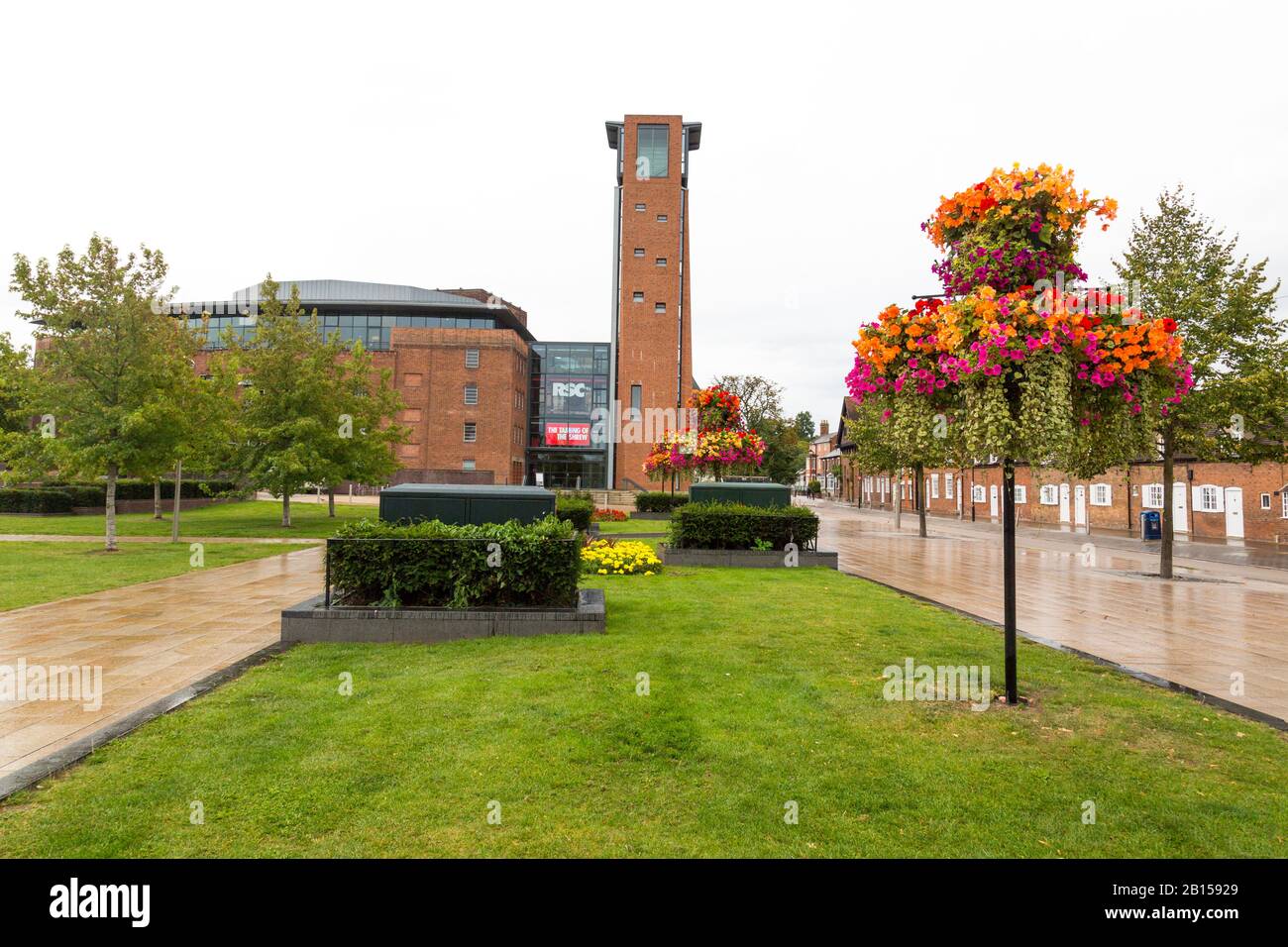 Rsc theatre tower hi-res stock photography and images - Alamy