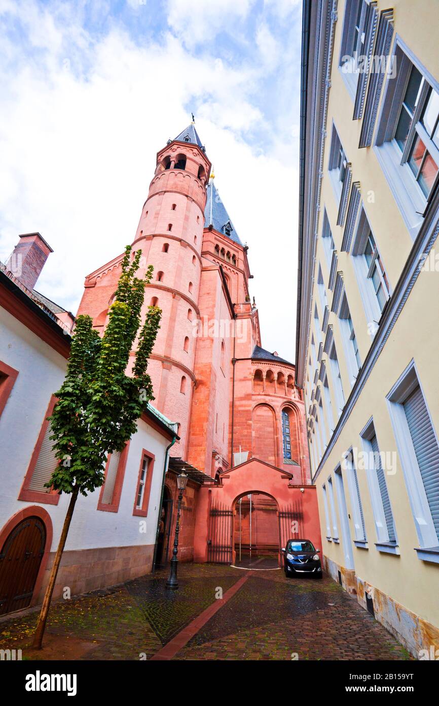 Mainz cathedral ceiling hi-res stock photography and images - Alamy
