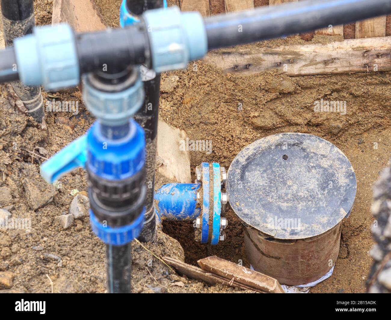 Soil pipe joints hi-res stock photography and images - Alamy