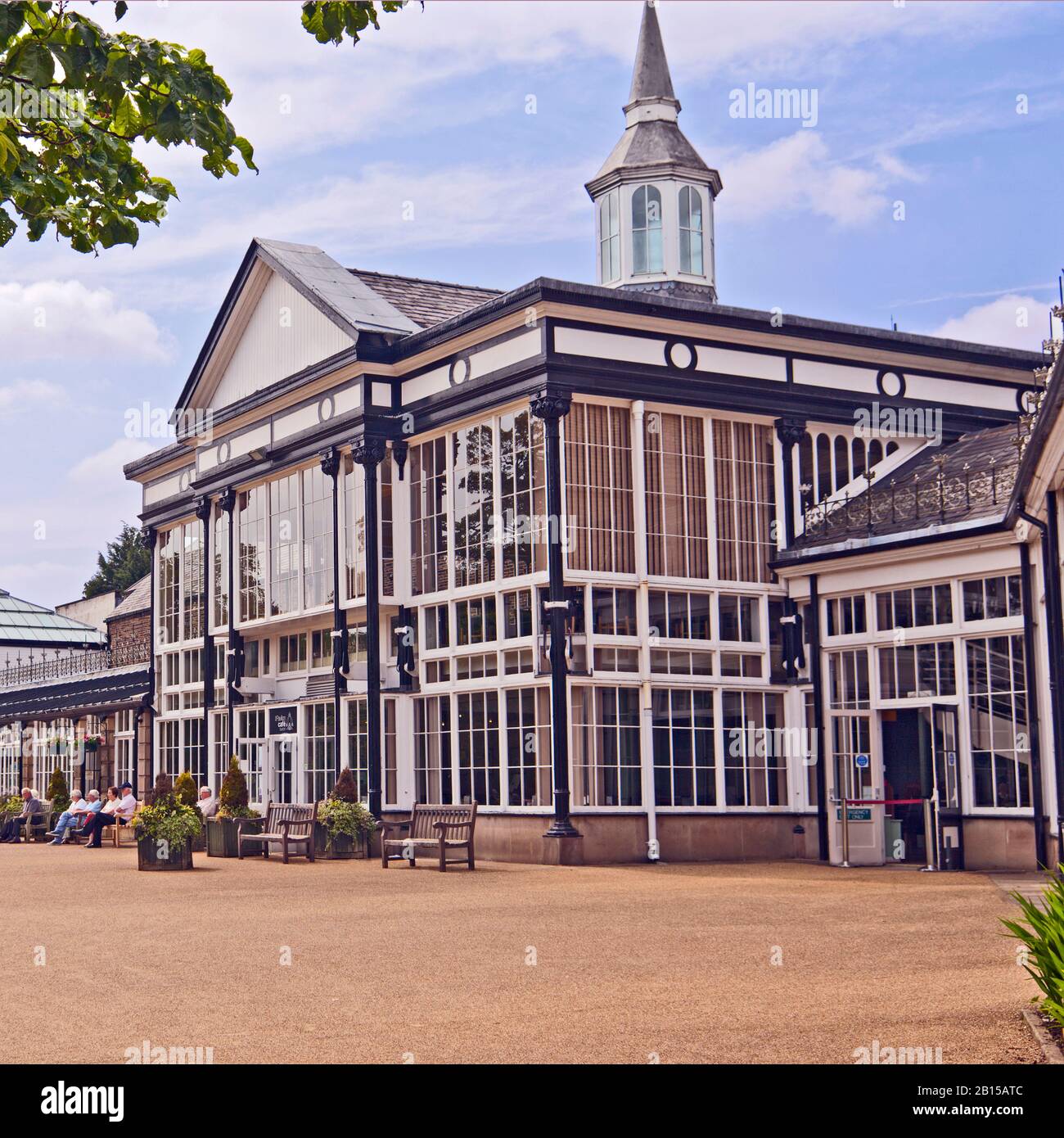 Victorian Building in Pavillion Gardens Buxton Stock Photo - Alamy