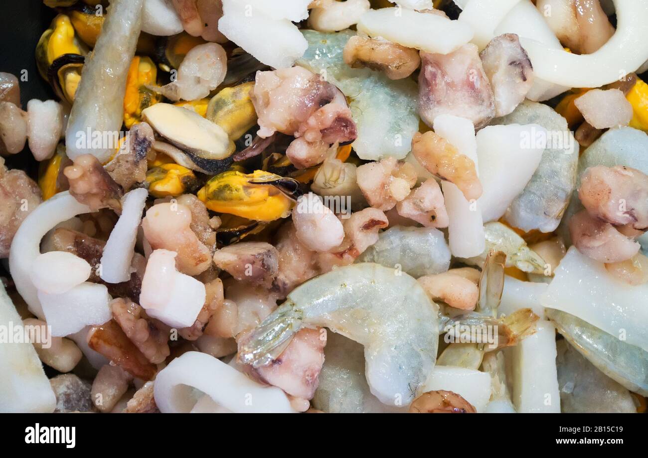Frozen squid and shrimp hi-res stock photography and images - Alamy
