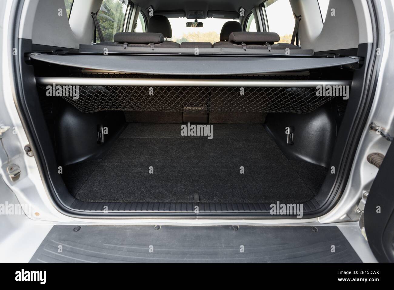 Trunk vehicle hi-res stock photography and images - Alamy