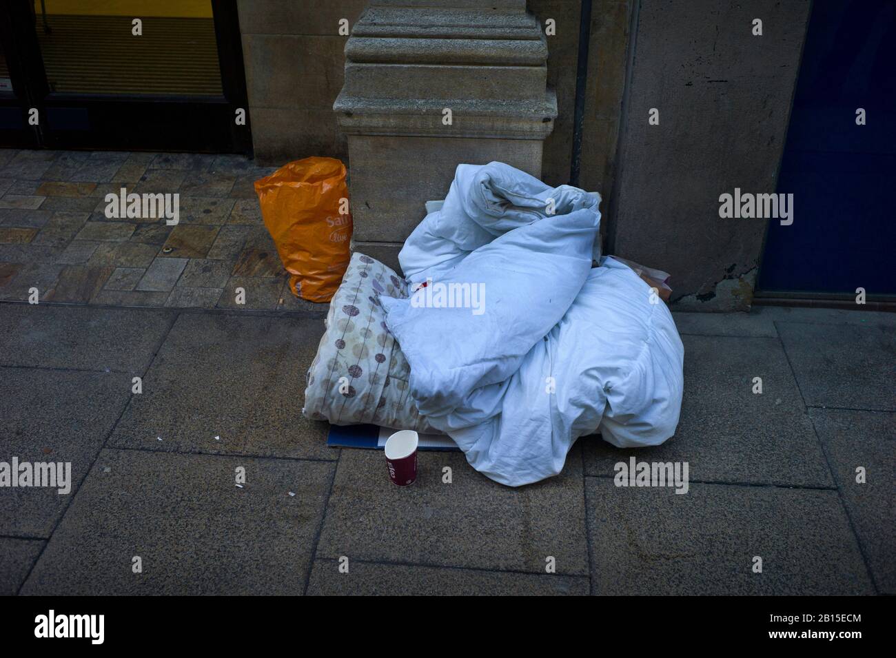 Rough sleeping uk hi-res stock photography and images - Alamy