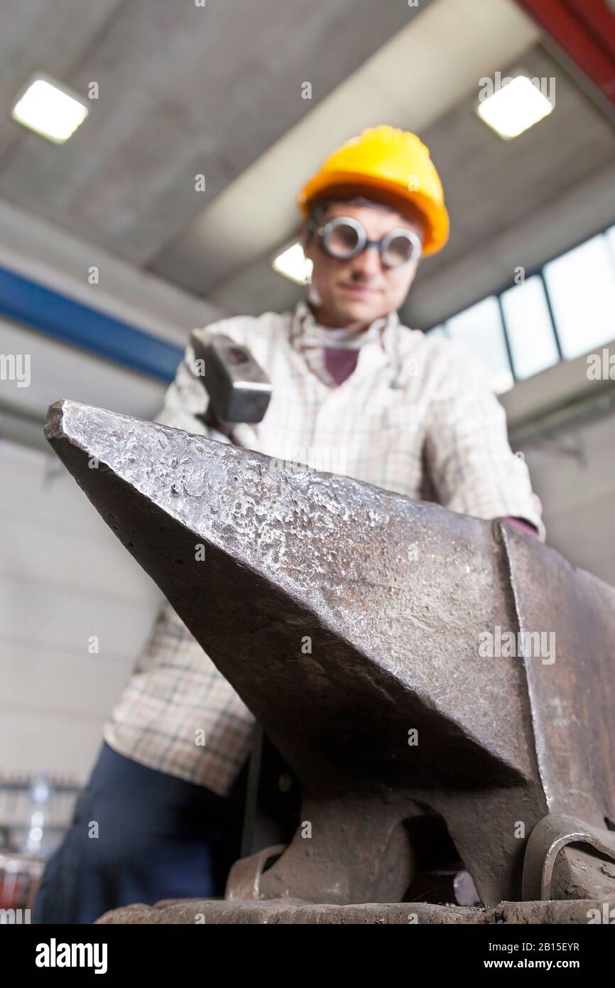 Sheet metal smith hi-res stock photography and images - Alamy