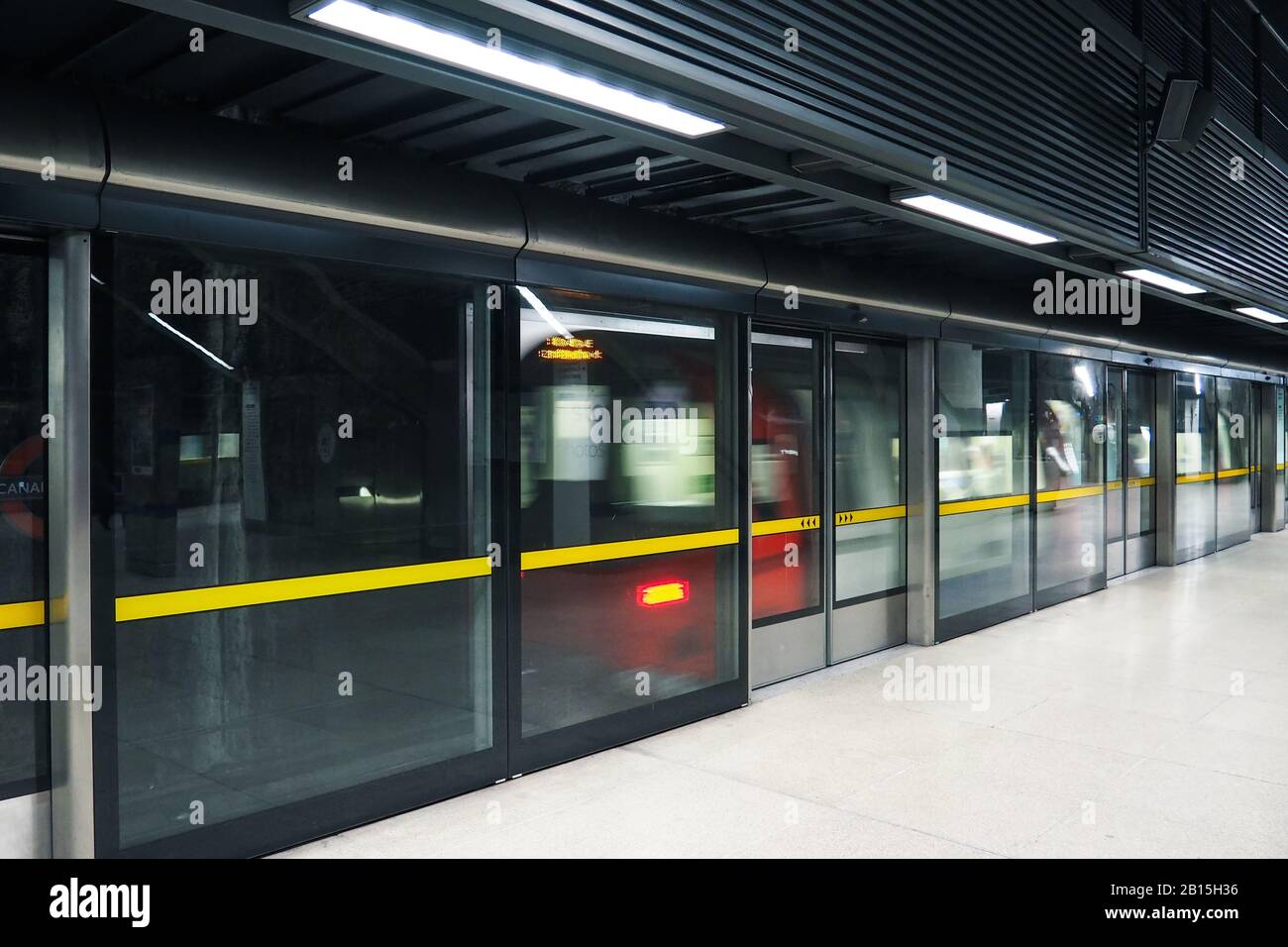 London underground, tube interior Stock Photo - Alamy