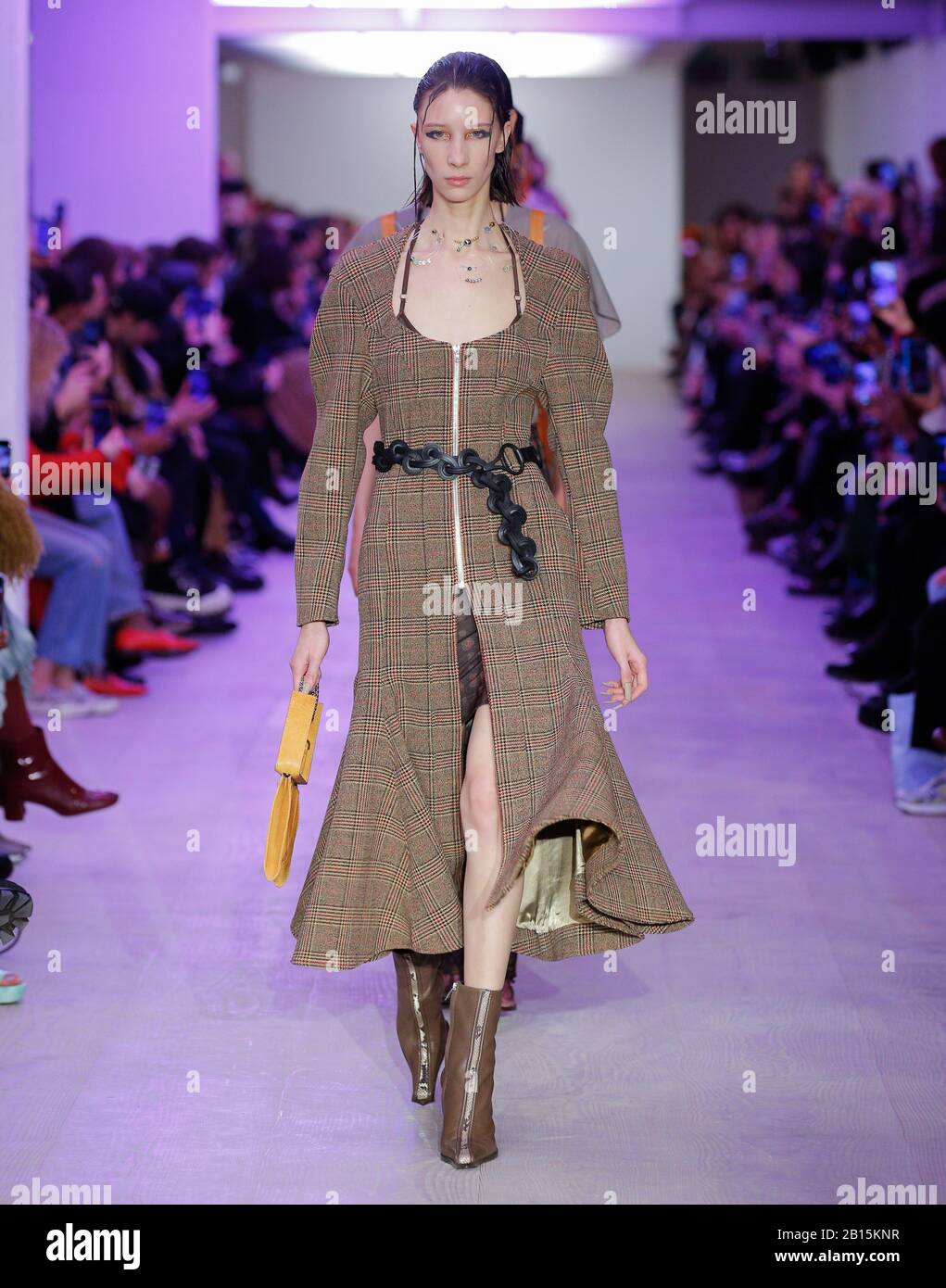 Fashion designer Charlotte Knowles new fashion collection catwalk ...