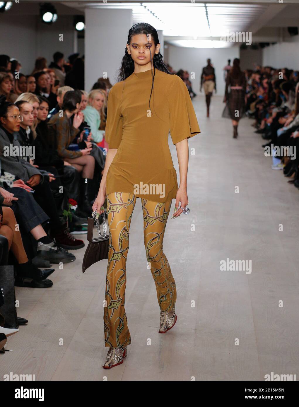 Fashion designer Charlotte Knowles new fashion collection catwalk ...