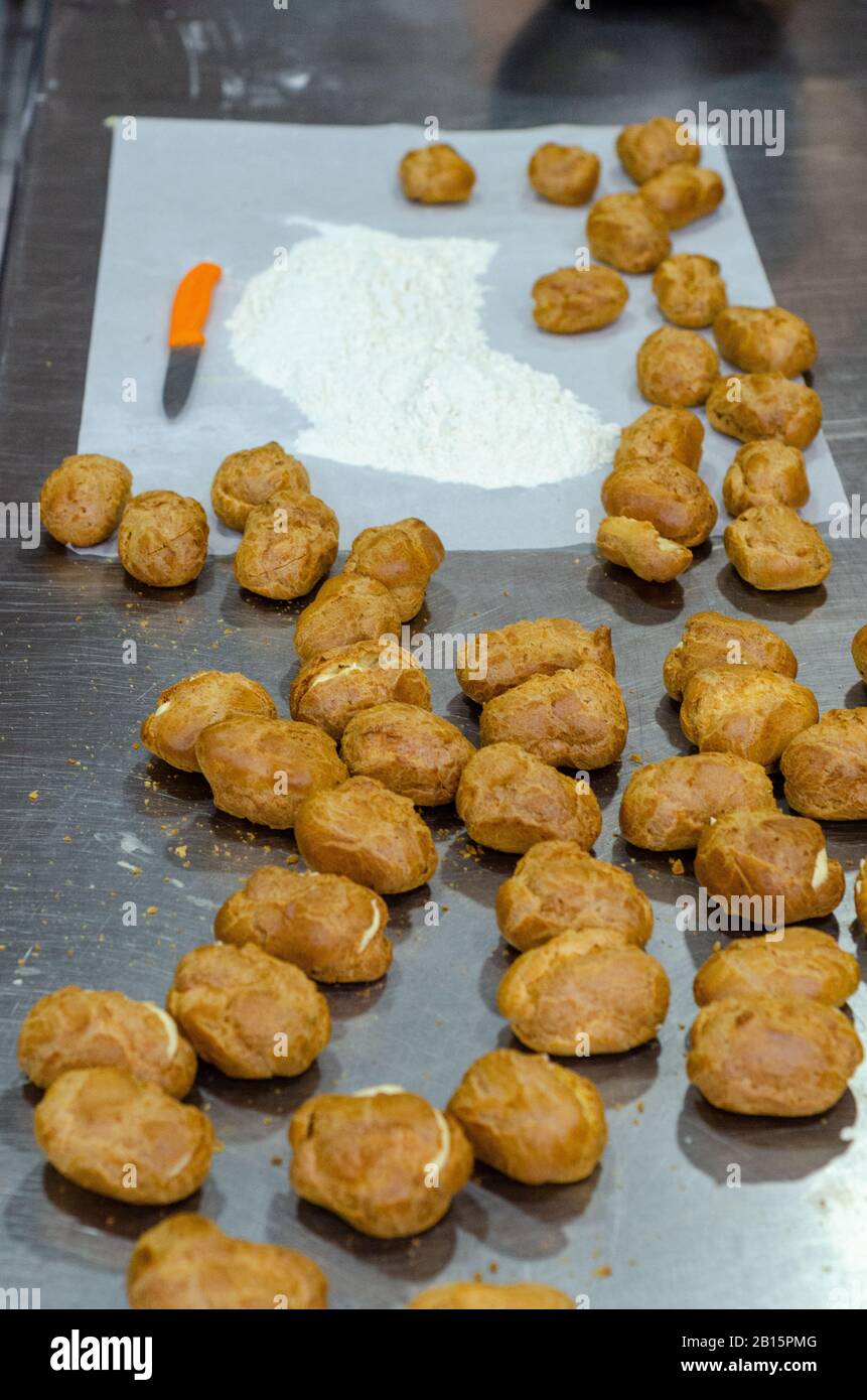 on baker table Stock Photo - Alamy