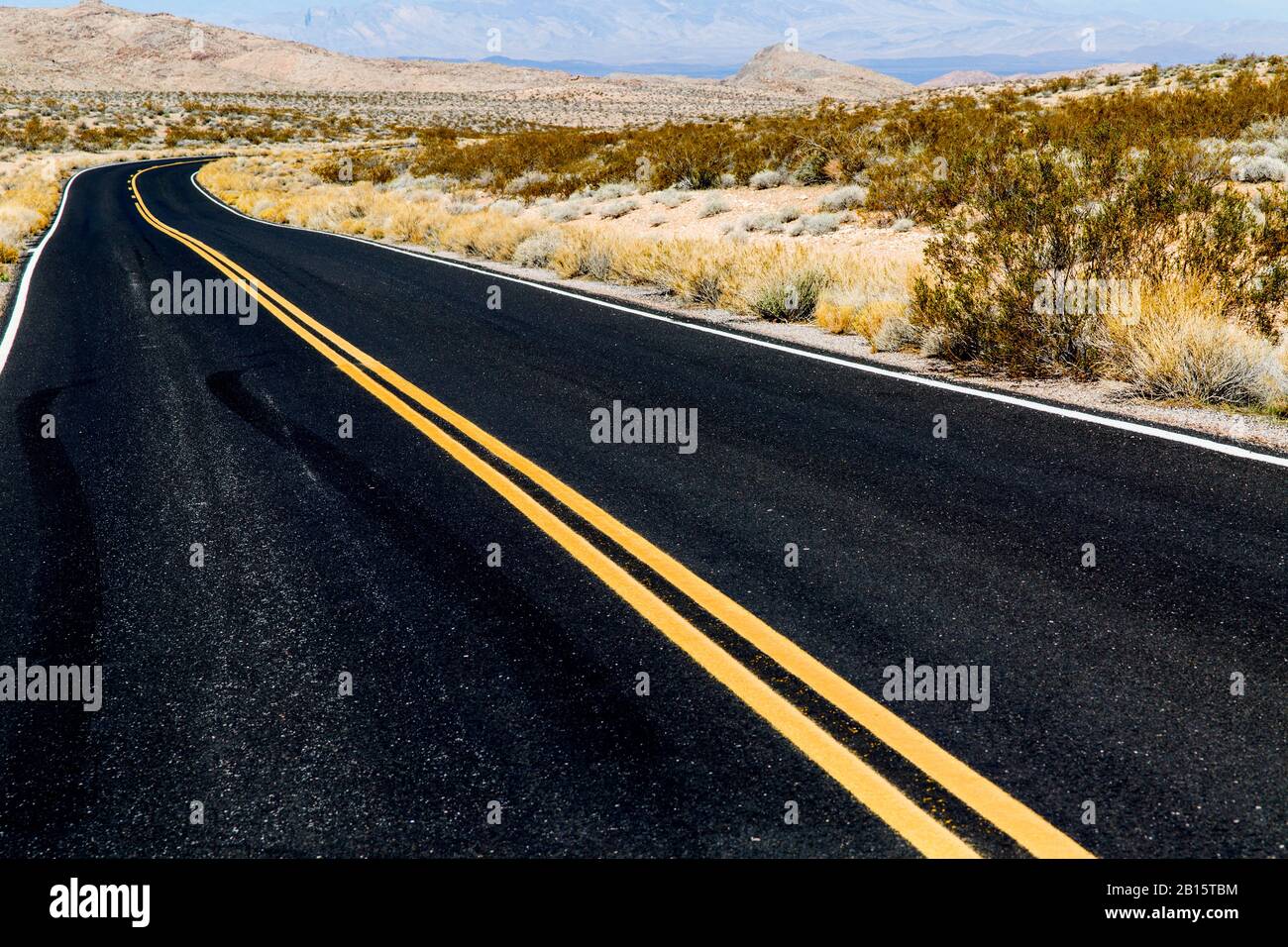 Empty pavements hi-res stock photography and images - Alamy
