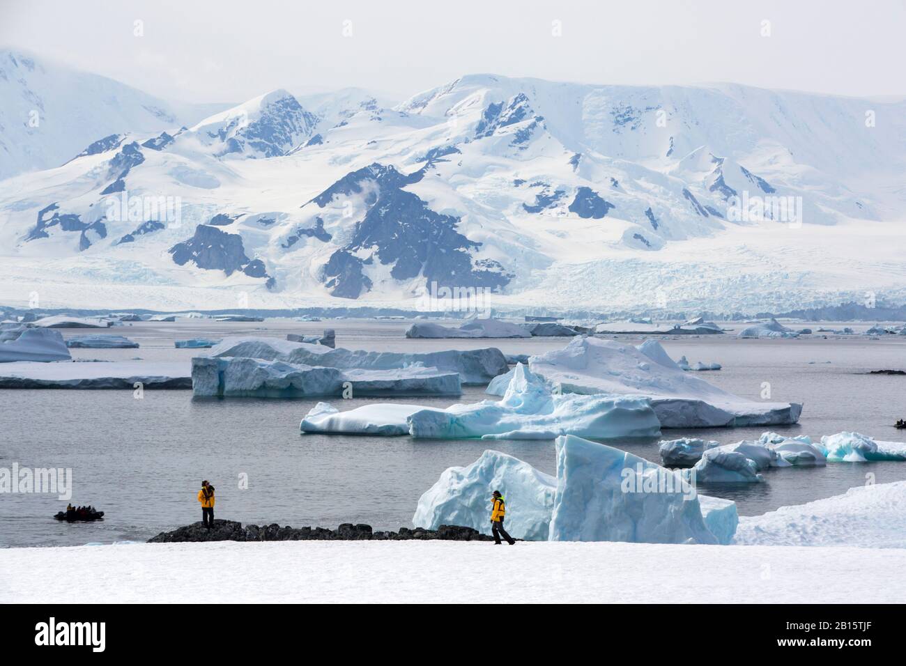 Icebergs and dramatic mountain scenery from Detaille Island, Graham ...