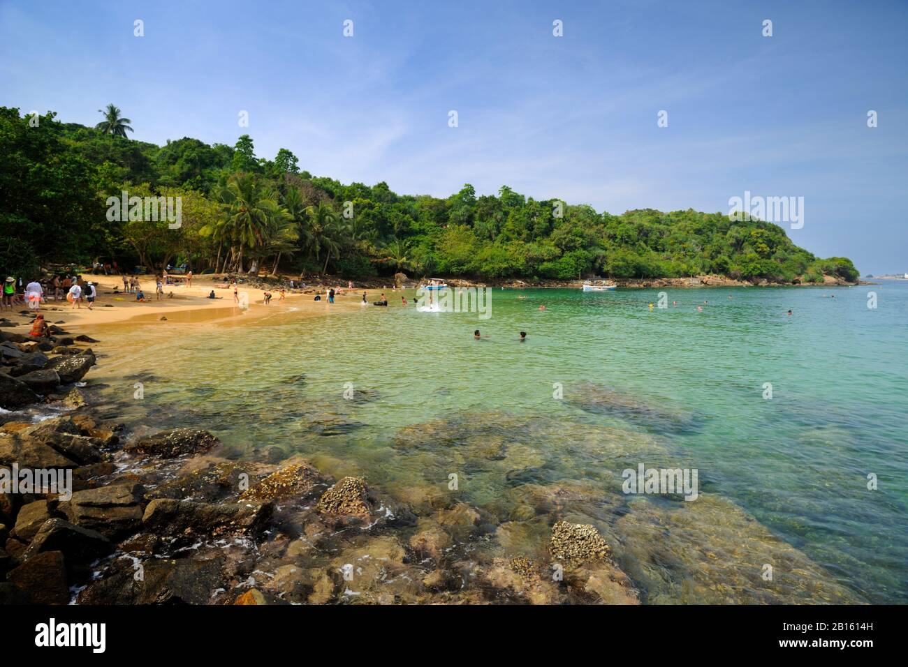 Jungle Beach You Won't Believe These Jungle & Beach Stays In Costa