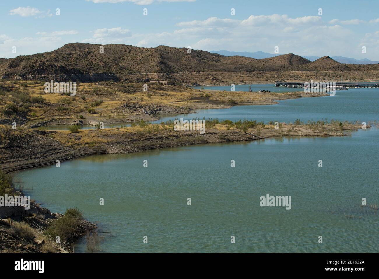 Is a reservoir on the Rio Grand River. Is the 8th largest man-made lake ...