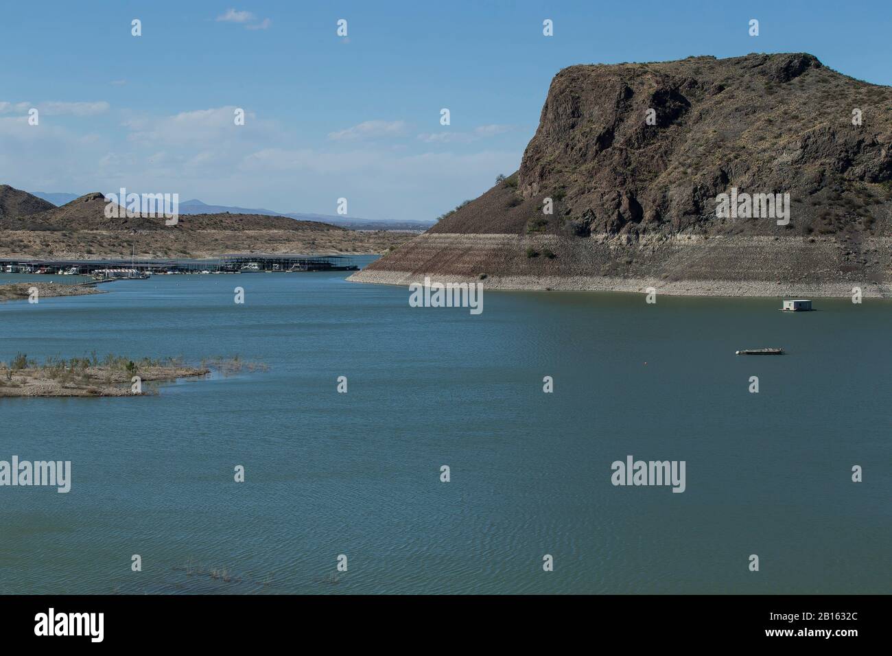 Is a reservoir on the Rio Grand River. Is the 8th largest man-made lake ...