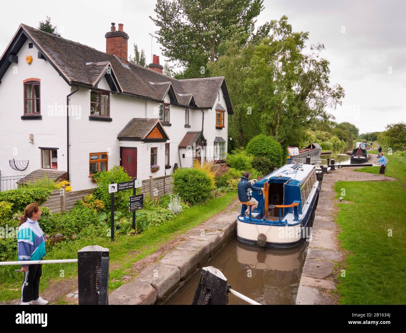 Narrowboat in Tatenhill Lock on the Trent and Mersey Canal, Derbyshire ...